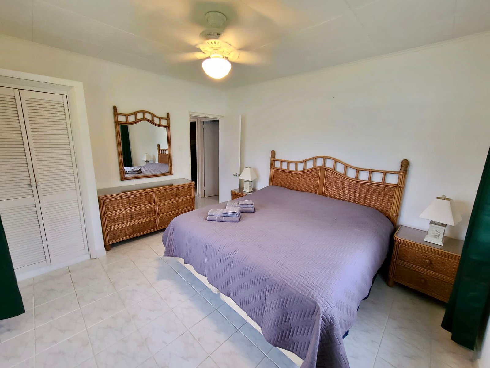 Hotel Rooms - Carib Inn